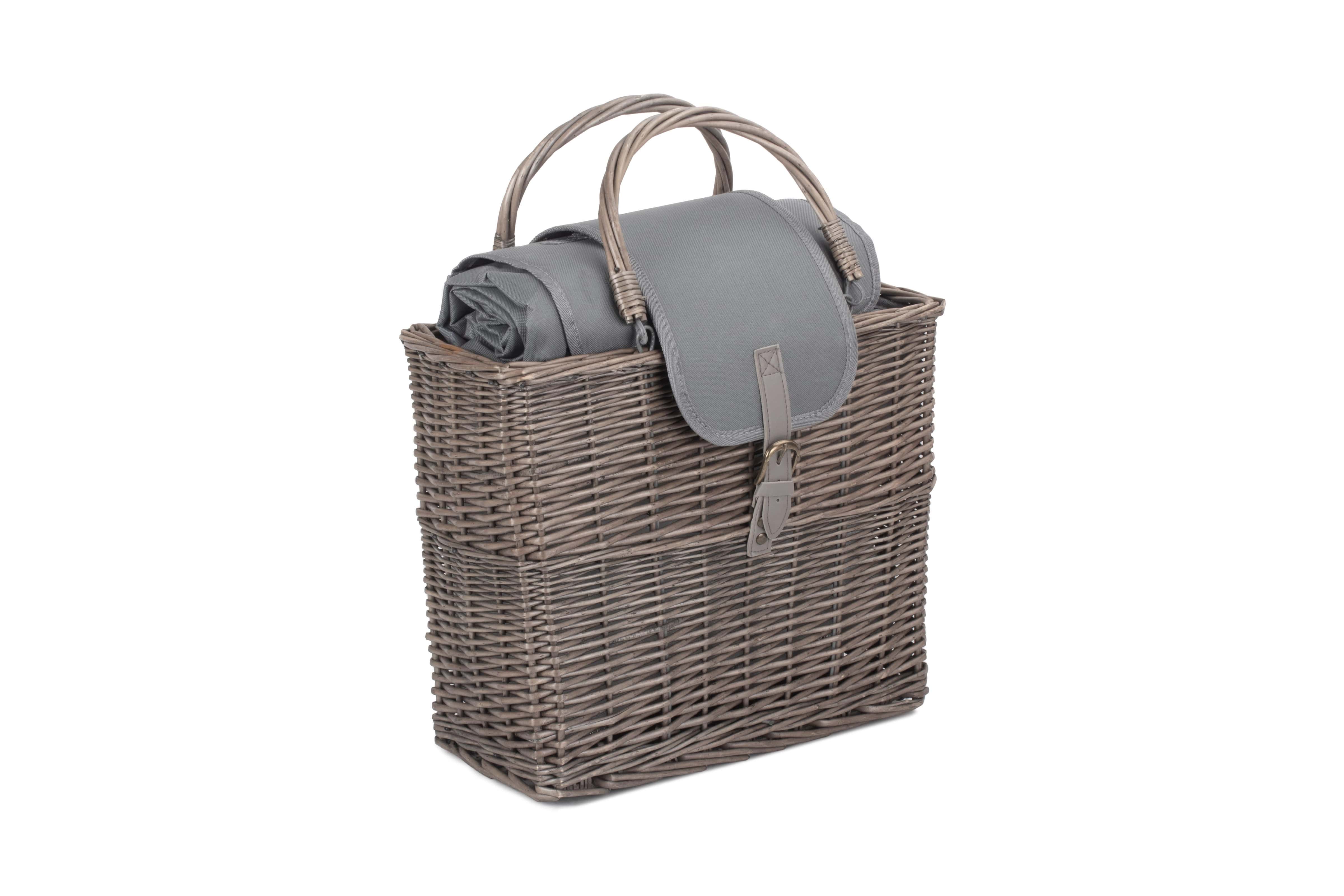 Grey Chiller Basket with Blanket
